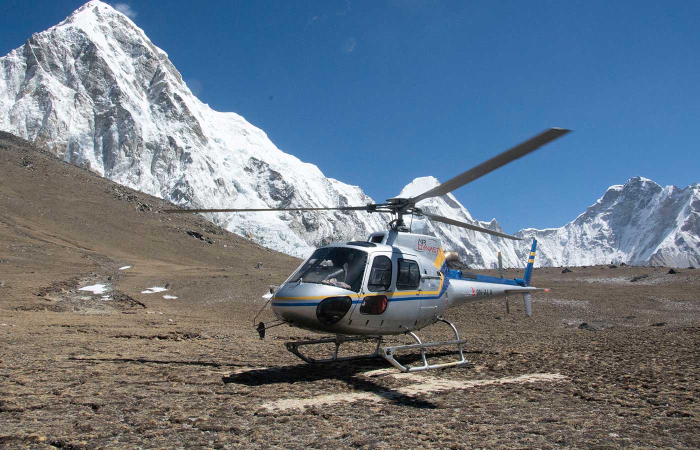 Upper Mustang Helicopter Tour-Mustang Helicopter Ride Cost